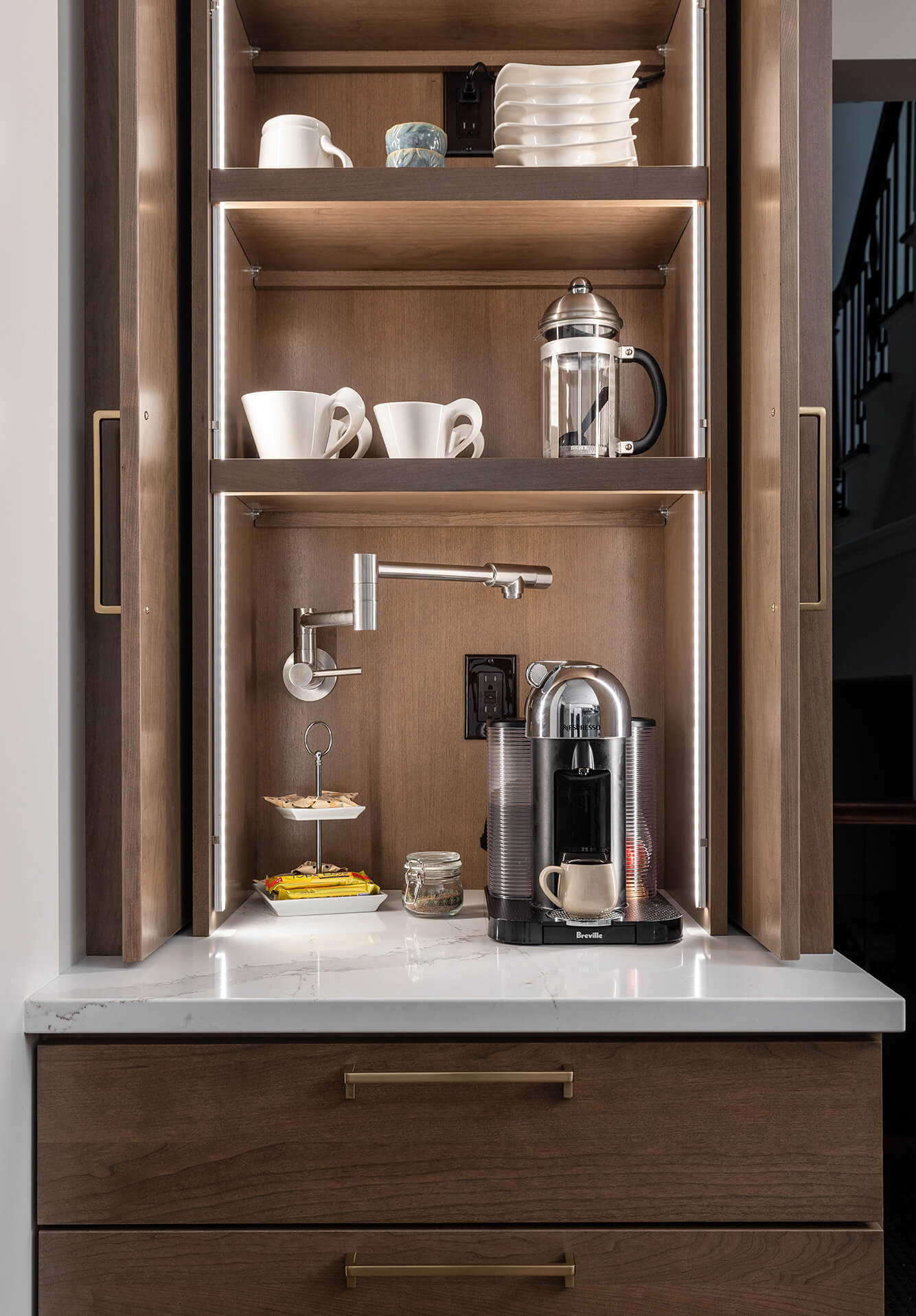 Two-Toned Michigan Kitchen that's Packed Full of Storage - Dura Supreme ...