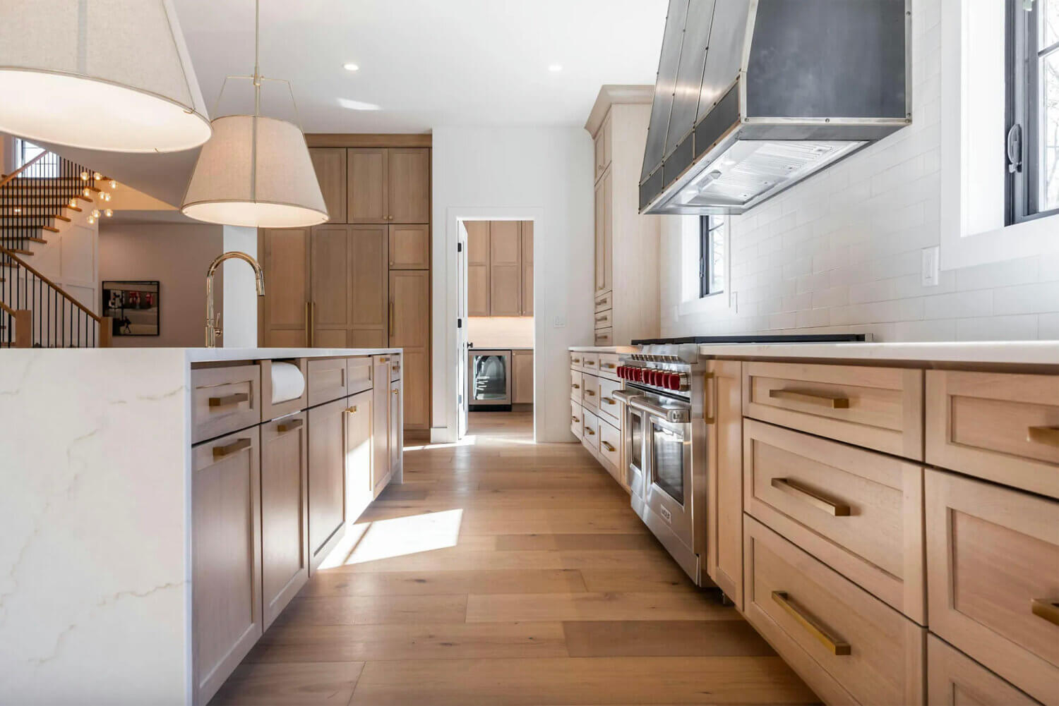 Extraordinary White Oak Kitchen with a Modern Farmhouse Vibe - Dura ...