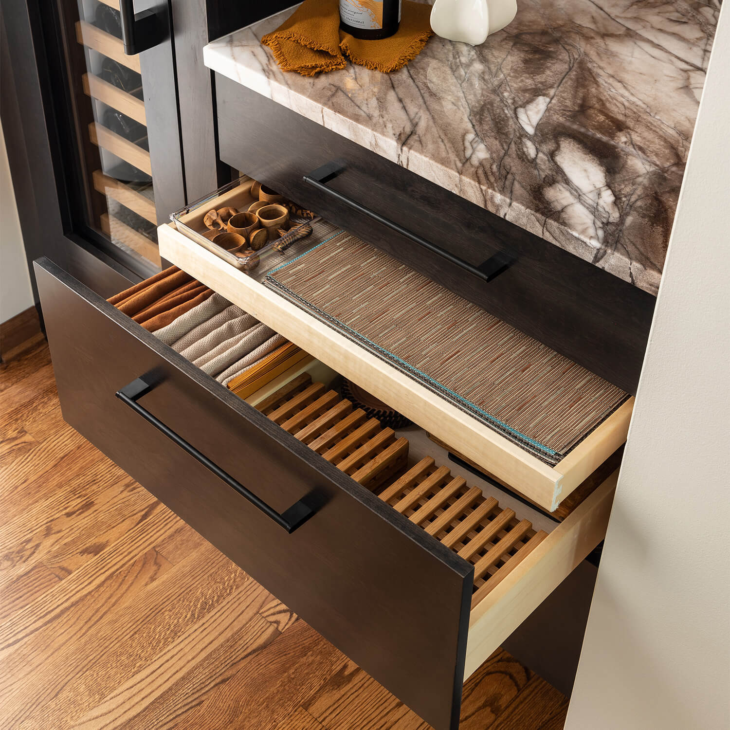 Shallow Roll-Out Above Drawer with an Adjustable Deep Drawer Partition ...