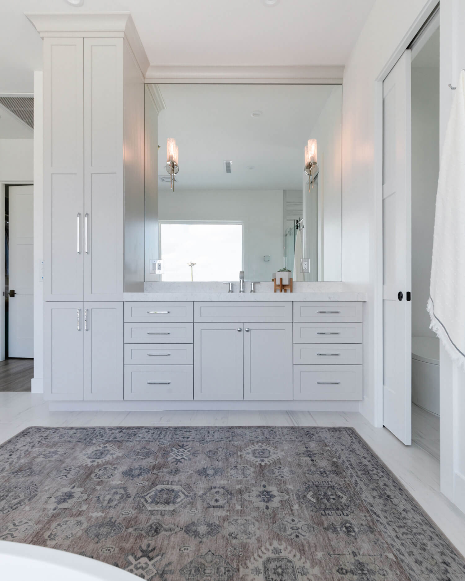 Tranquil Master Bathroom with Cool Color Palette - Dura Supreme Cabinetry